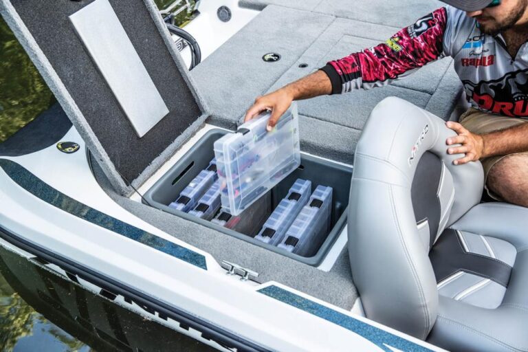 Nitro Z17 Specs & Features - Boater USA