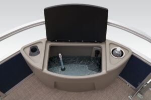 Sun Tracker 18 DLX Specs & Features - Boater USA