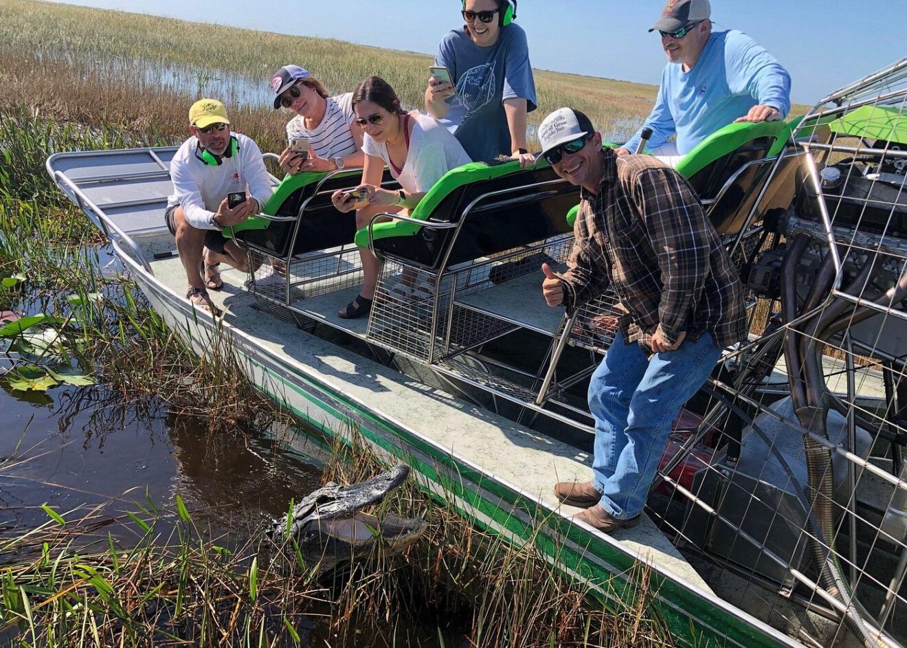 60 min Small Group Everglades Airboat Ride in Miami - Boater USA